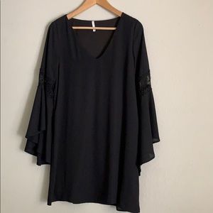 Ruby's Closet (@rubyrox) | Poshmark